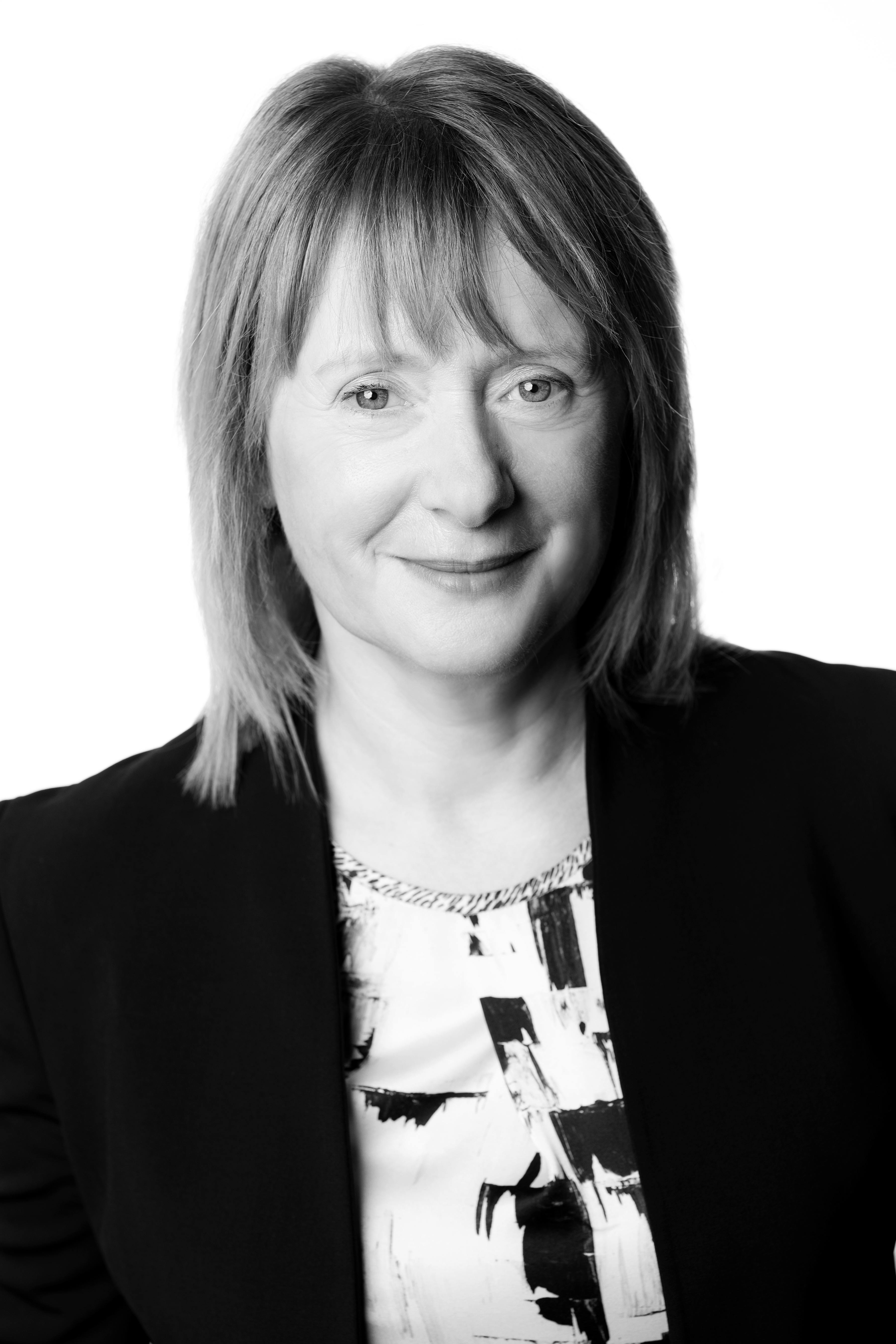 24/7 Carbon-Free Energy: Methods, Impact & Benefits